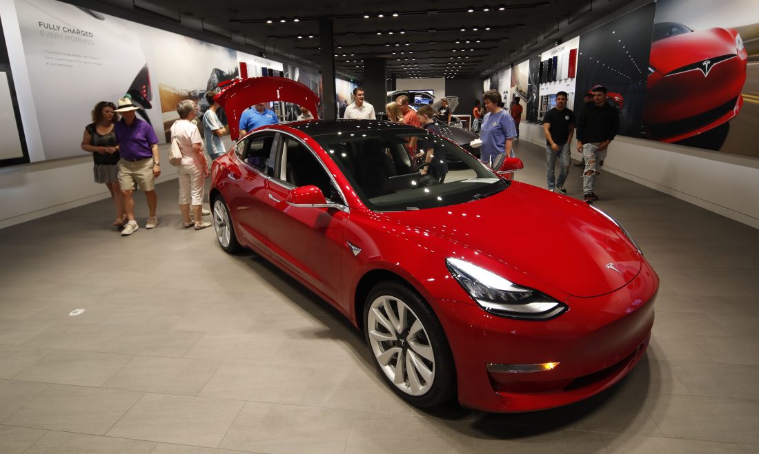 Tesla’s online-only sales approach comes with big risks | News, Sports ...